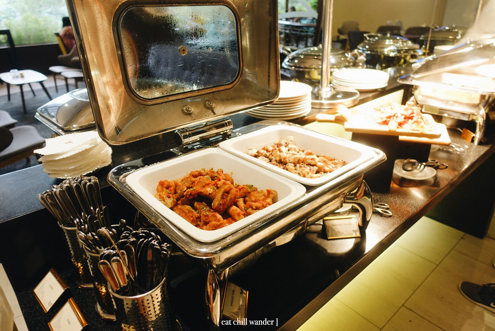 [รีวิว] โรงแรม Furama Riverfront Singapore ห้องคอร์ทยาร์ดคลับติดสระว่าย ...