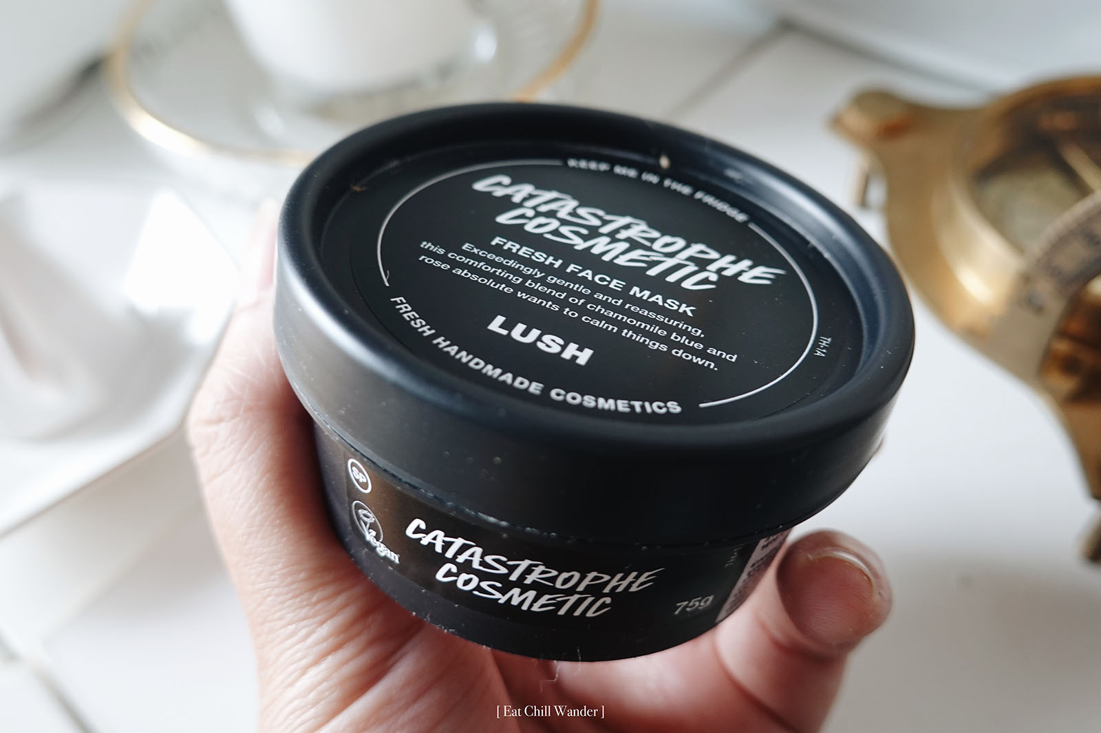 [รีวิว] LUSH Fresh Face Mask 'Catastrophe Cosmetic' มาส์กสด ที่ทำสิวเรา ...