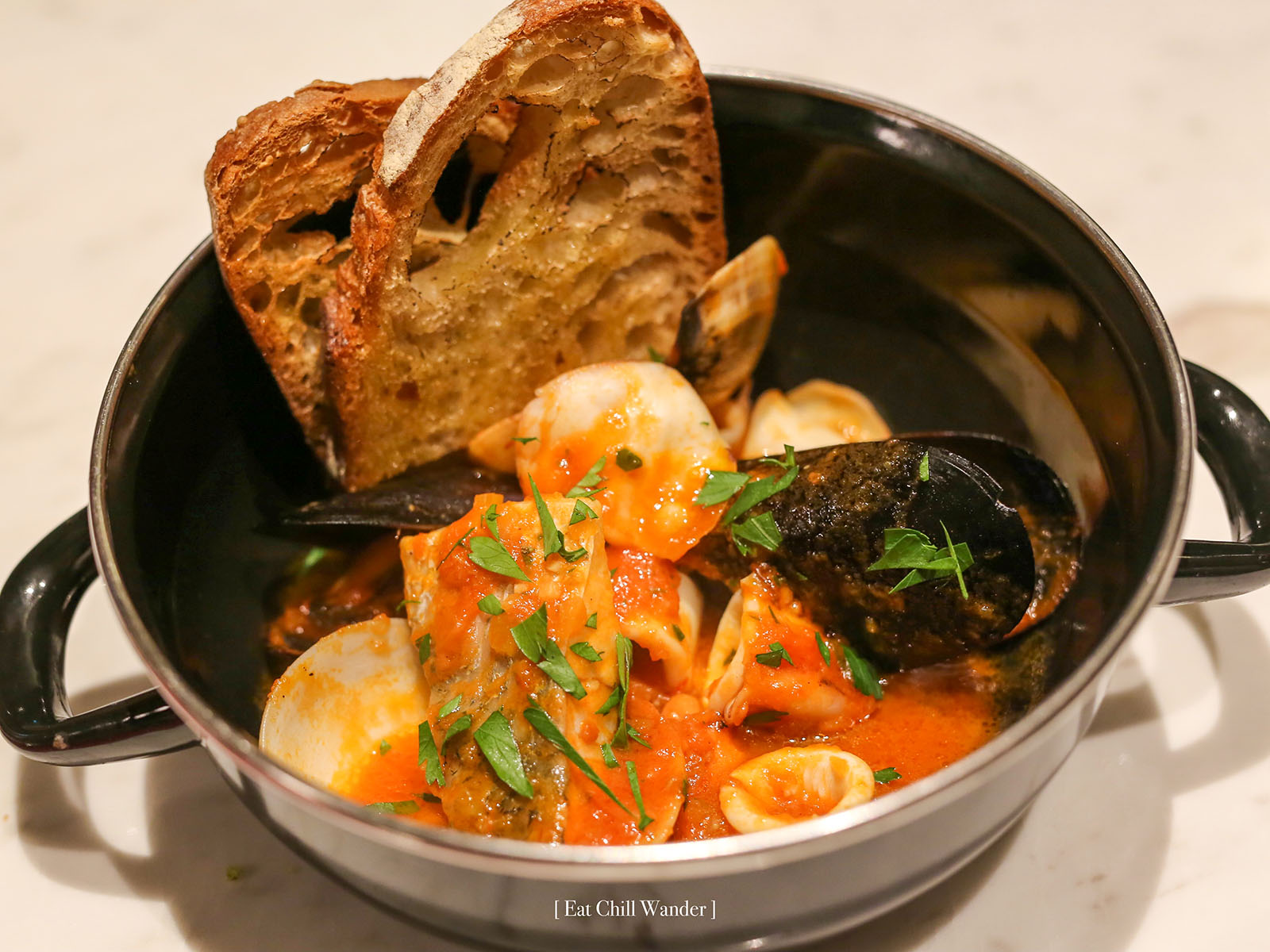 [รีวิว] Emilia Ristorante Italiano ร้านอาหารอิตาเลียนใจกลางเมือง แบบต้น ...